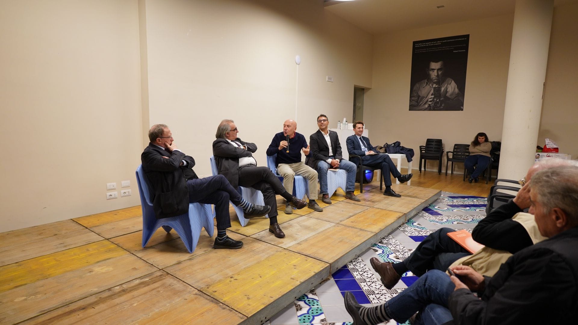 "Impressioni di settembre", Claudio Velardi presenta il suo libro ...